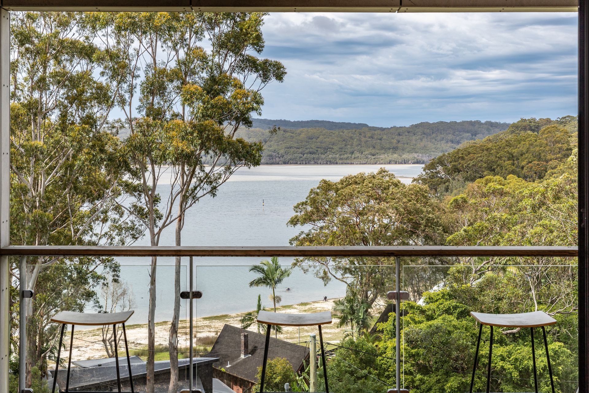 Seashells - Lakeside Holiday Perfection - Pacific Palms Holidays