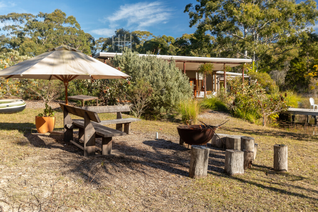 Pacific Palms Holidays - Discover Blueys Beach, Boomerang Beach, Seal ...